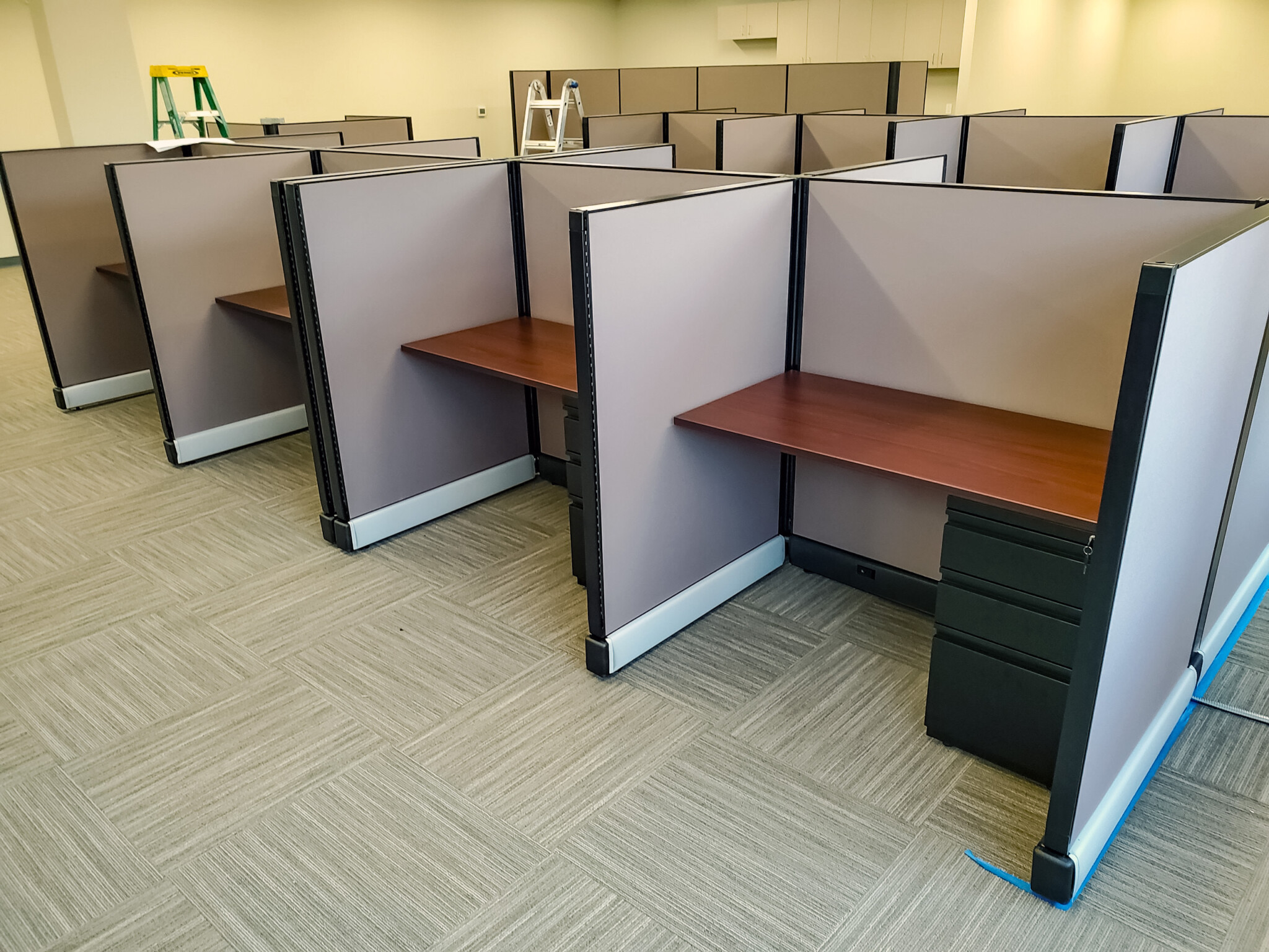Pre-Owned Cubicles for Sale – Affordable & High-Quality Office ...